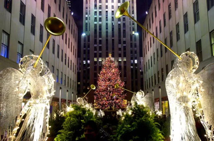 11 Kasunyatan Awe-Inspiring Babagan Pohon Natal Rockefeller Center 11305_1