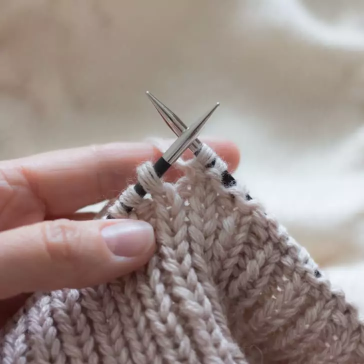 Crocheting vs. Knitting: Qhov txawv yog dab tsi? 11946_2