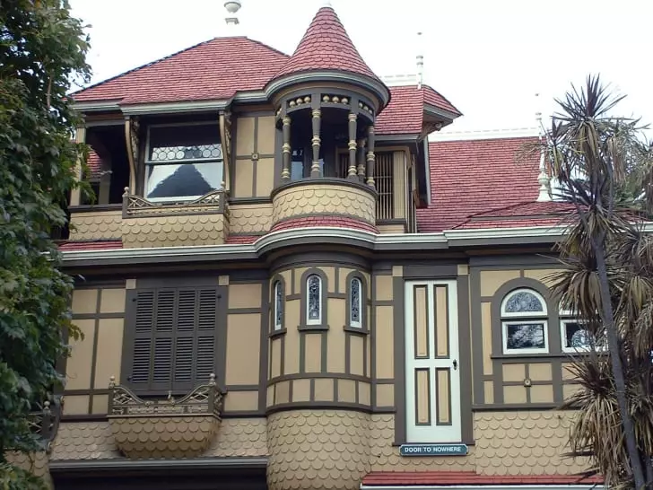 14 Nakatutuwang Katotohanan Tungkol sa Winchester Mystery House 1351_4