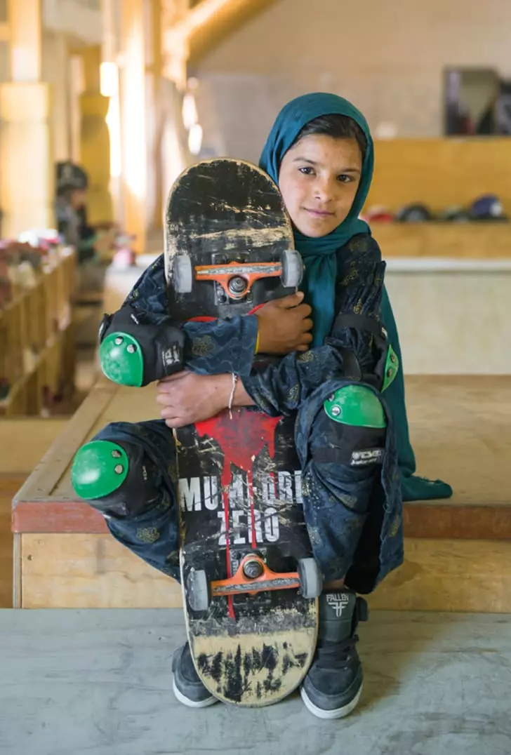 ພົບກັບເດັກຍິງ Skate ຂອງ Kabul 14384_5