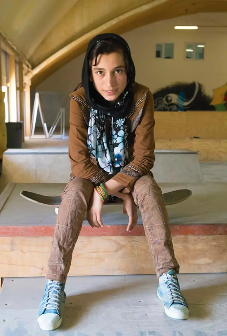 Faceți cunoștință cu Skate Girls din Kabul 14384_6