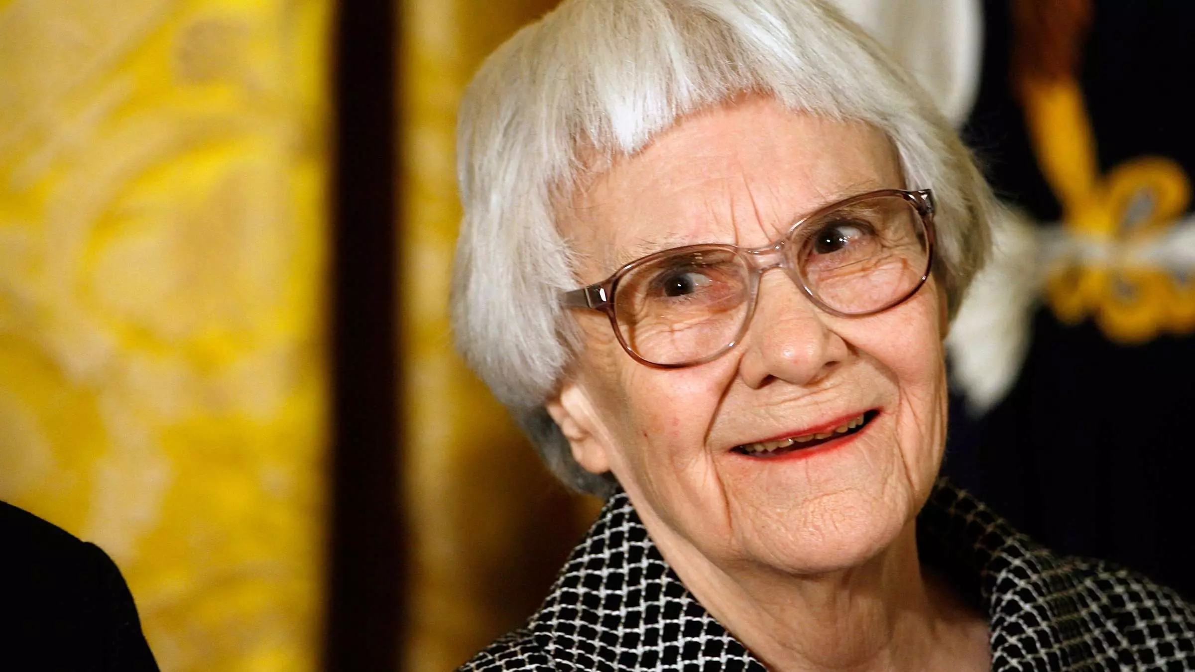 Pethau Rhyfeddol Wnaeth Harper Lee Ar ôl 'I Ladd Aderyn Gwag'