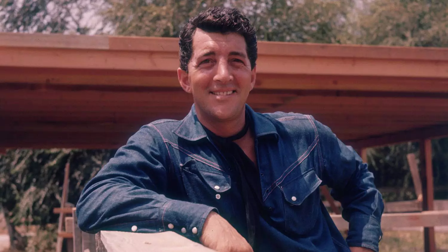 15 Igihe cya Dean Martin Amagambo