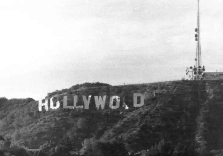 Ang Hollywood Sign Facts 15415_1