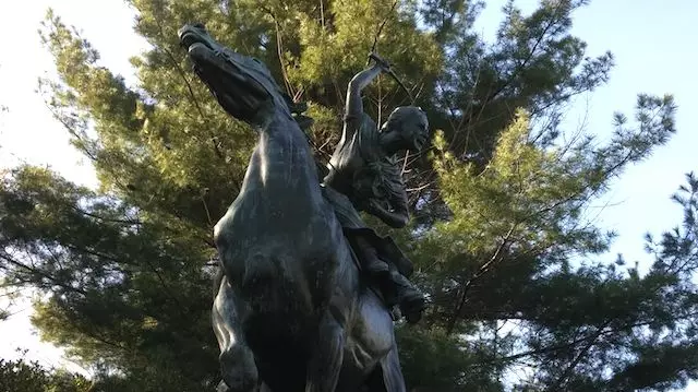 Sybil Ludington: de revolutionaire tiener die Paul Revere te slim af was