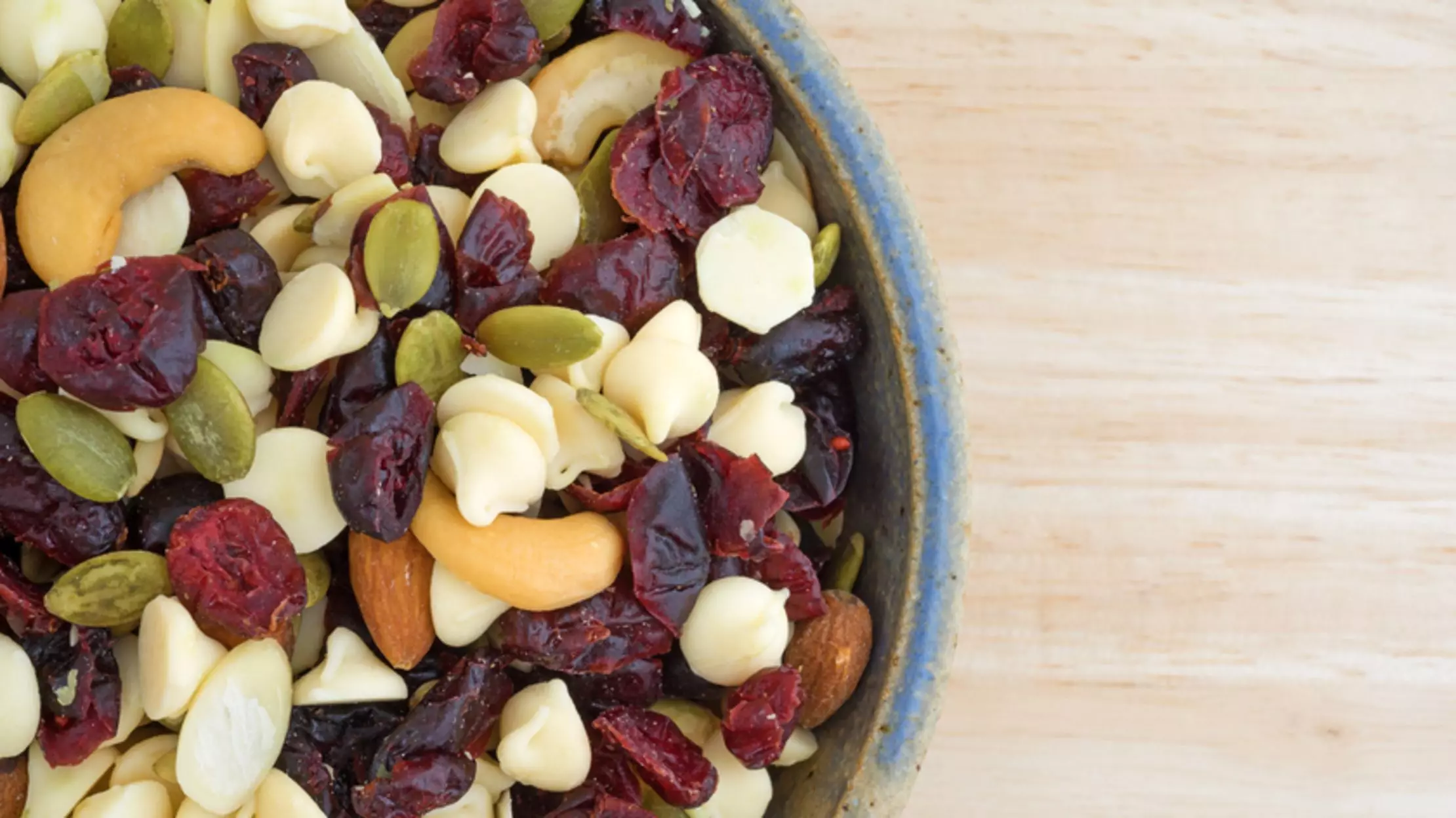 9 Iwwerraschend lecker Trail Mix Zutaten