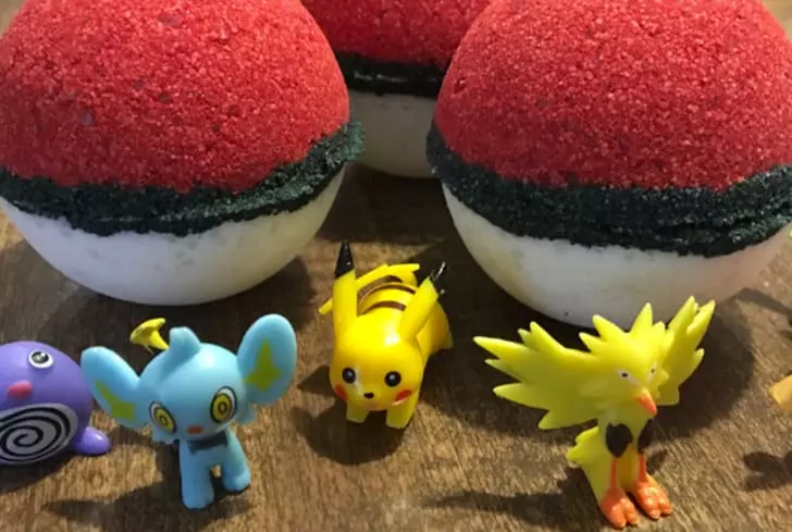 18 „Pokemon“ produktų, kuriuos galite pagauti internetu 17683_12