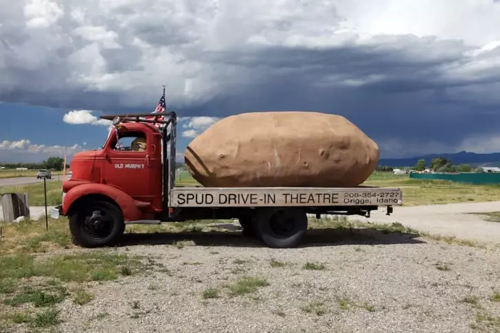 Pi bon sinema Drive-In atravè Amerik la 1818_4