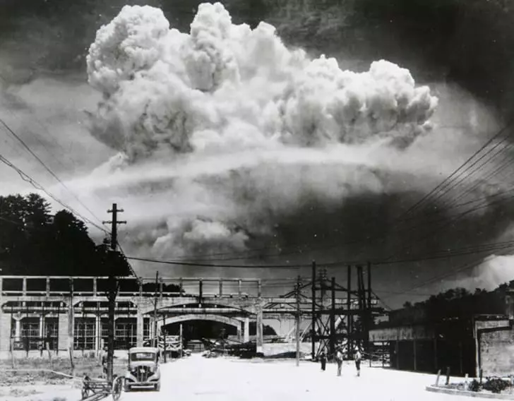 Die glückliche Stadt, die der Atombombe von Nagasaki entkommen ist 19224_1