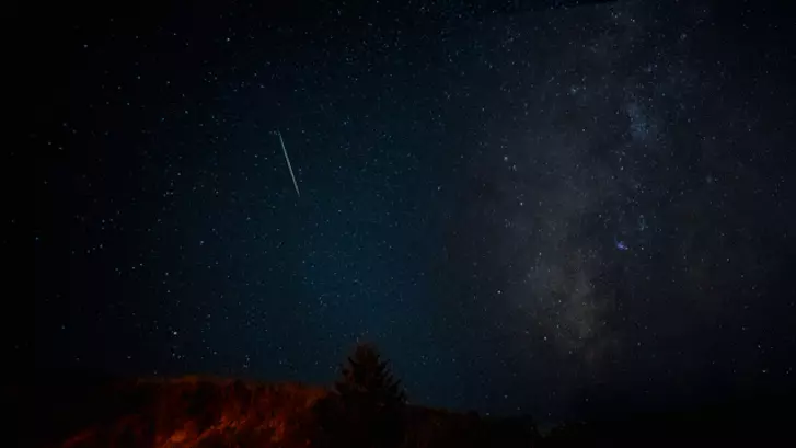 13 Talagsaon nga mga Imahe gikan sa Perseid Meteor Shower 19289_2