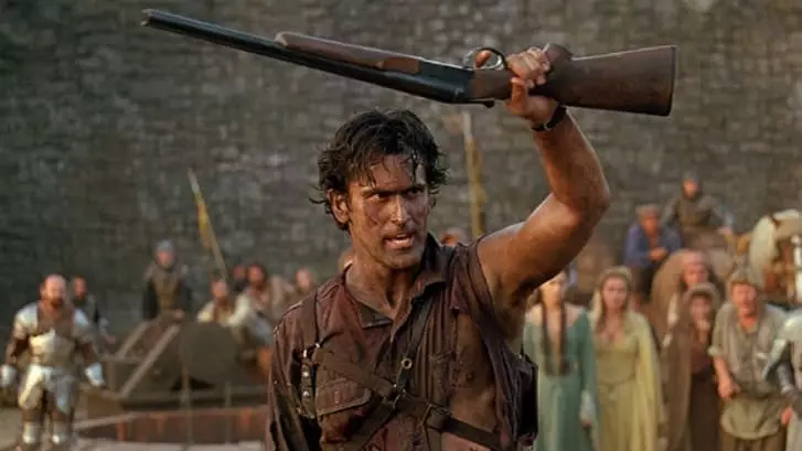 15 ຂໍ້ເທັດຈິງ Groovy ກ່ຽວກັບ Bruce Campbell 2620_5