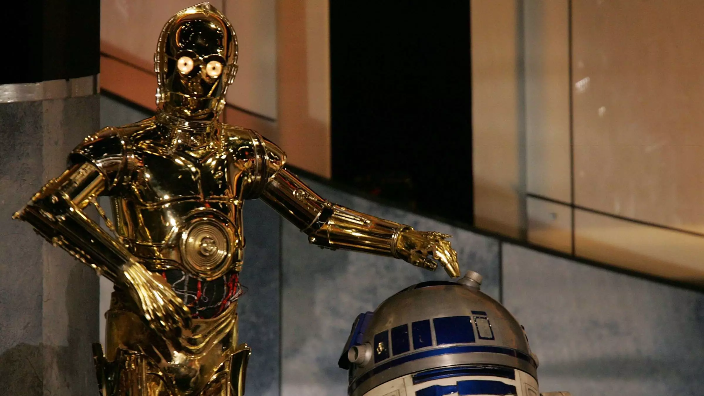 Ang R2-D2 at C-3PO ay Maikling Lumitaw sa Raiders of the Lost Ark