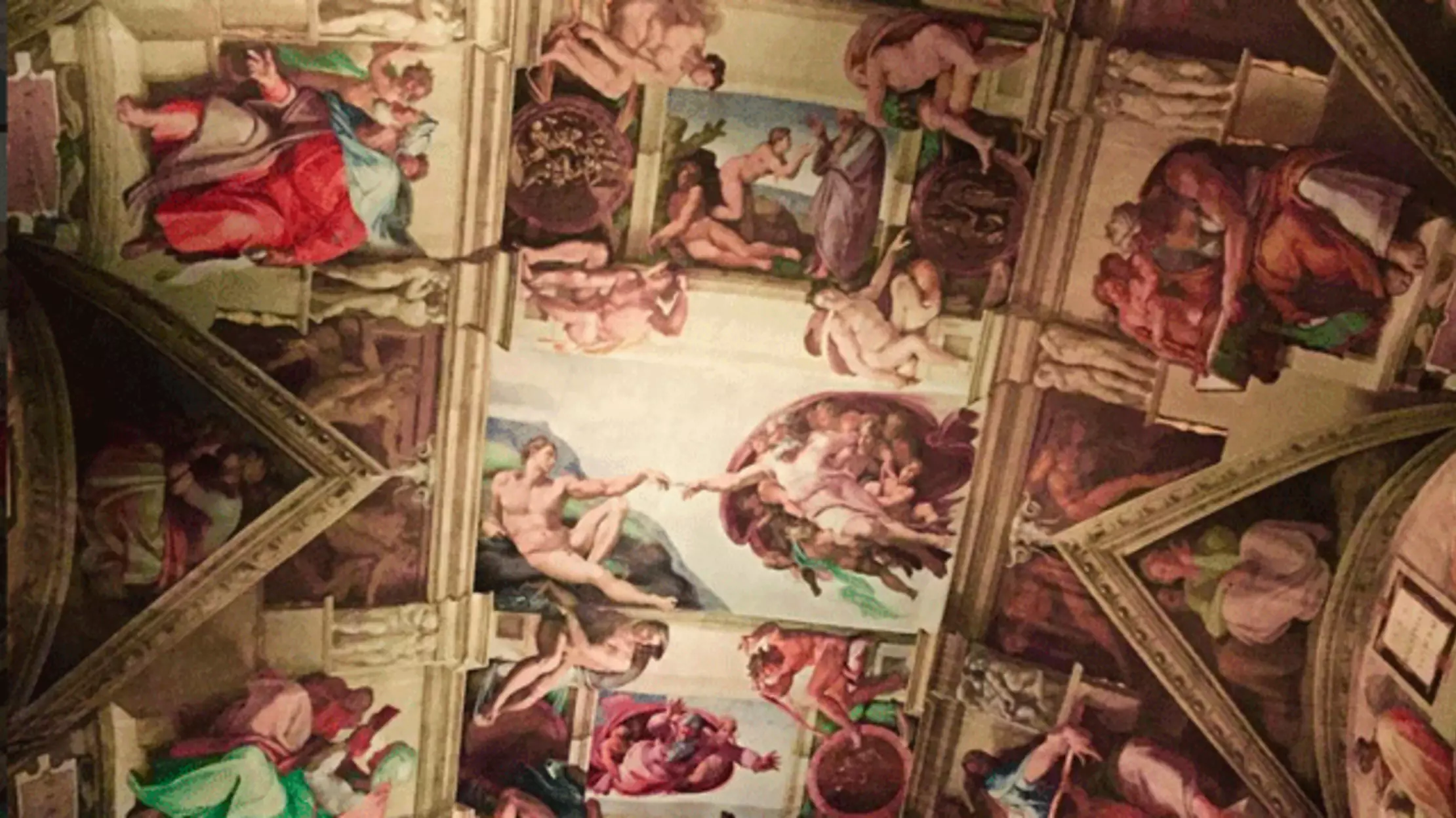 Life-Sized Sistine Chapel Replica iepenet yn Mexico City