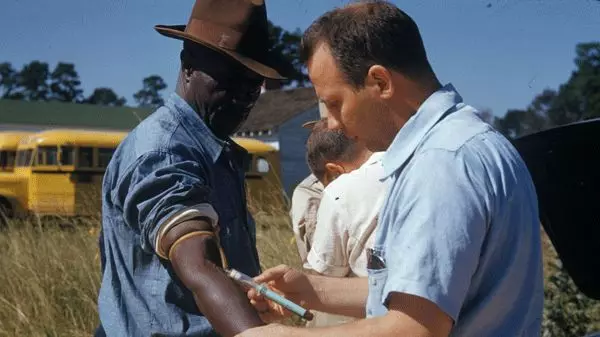 Ibanujẹ ti o farasin ti Ikẹkọ Tuskegee Syphilis