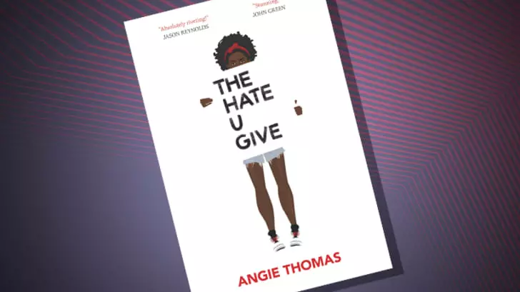 העטיפה של 'The Hate U Give' מאת אנג'י תומס