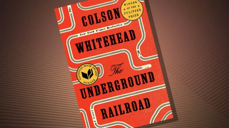 Sampul 'The Underground Railroad' dening Colson Whitehead