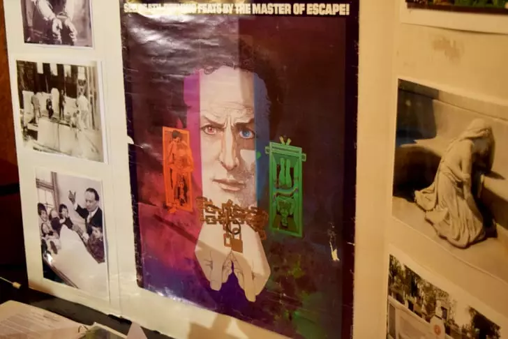 Harry Houdini homenatjat a Manhattan Home pel 90è aniversari de la seva mort 5234_3