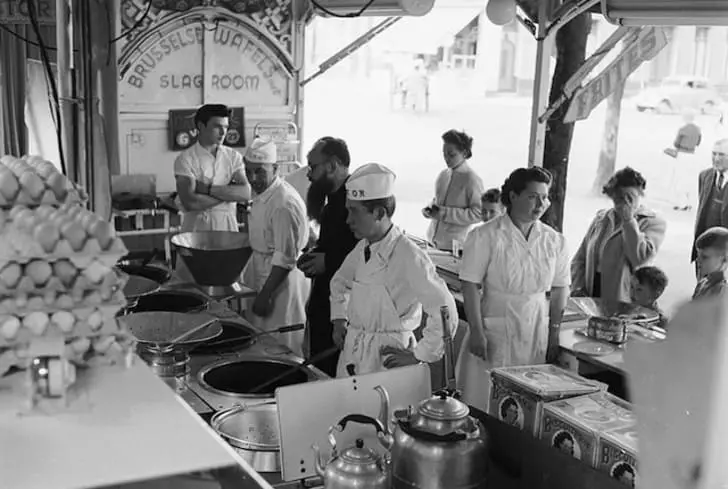 Wafel-ostiatik Belgikako gosarietara: gofreen historia laburra 5685_4