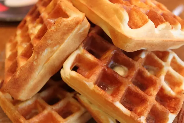 Lati Wafel Wafers si Awọn ounjẹ owurọ Belgian: Itan kukuru ti Waffles 5685_7