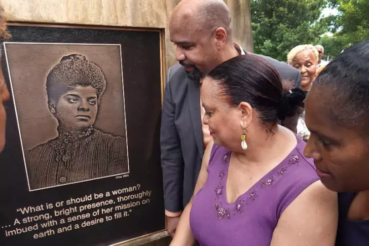 Chicago acaba de presentar un monument a la periodista Ida B. Wells 5859_1