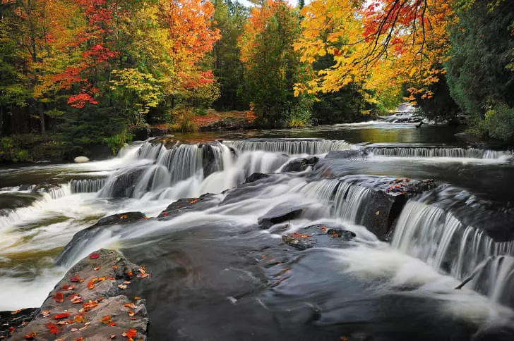 Ultimate Fall Foliage Road sayohatida 12 to'xtash joyi 6073_1