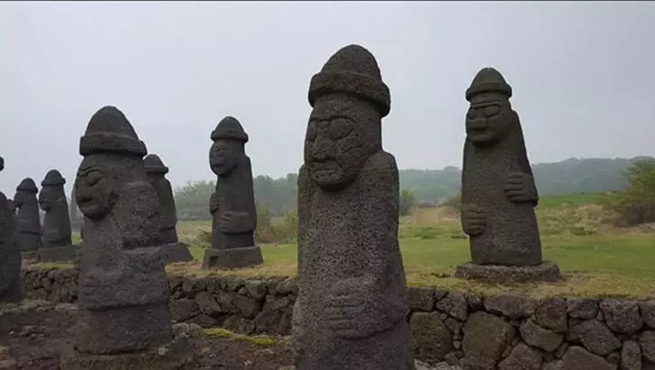 Корейский каменный музей Чеджу отдает дань уважения древней богине 6437_6