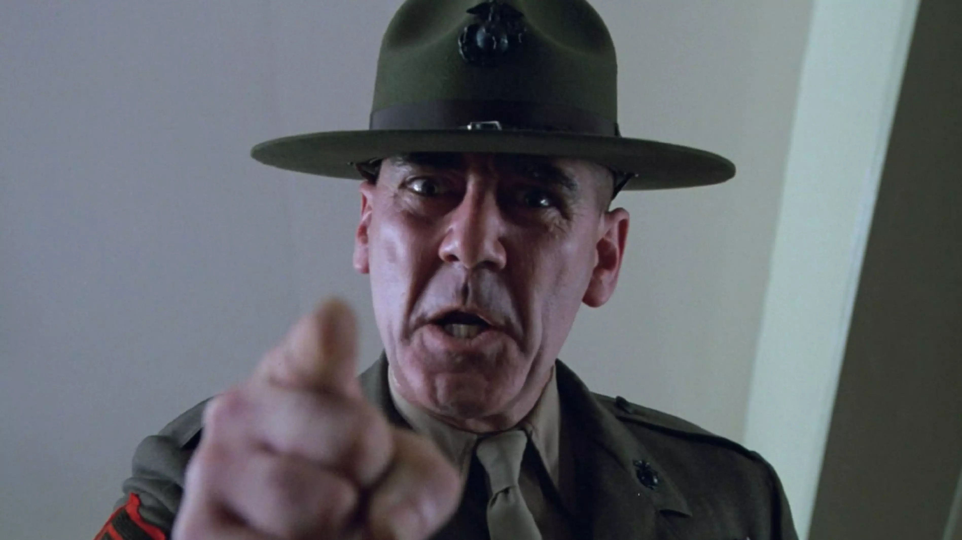 Lintlha tse 16 tse thata ka 'Full Metal Jacket'