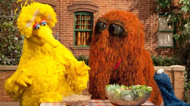 Sejarah Lisan: Nalika Pak Snuffleupagus Kaget 'Sesame Street'