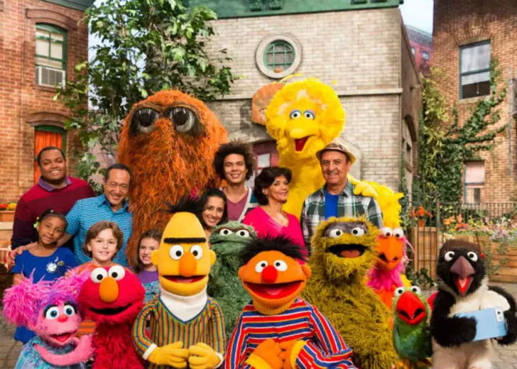 Sejarah Lisan: Ketika Tuan Snuffleupagus Mengejutkan 'Sesame Street' 843_3