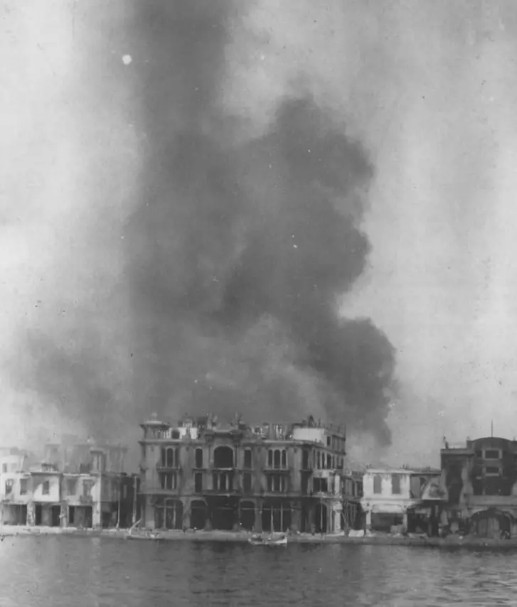 WWI Centennial: Salonika In Flames 9156_1