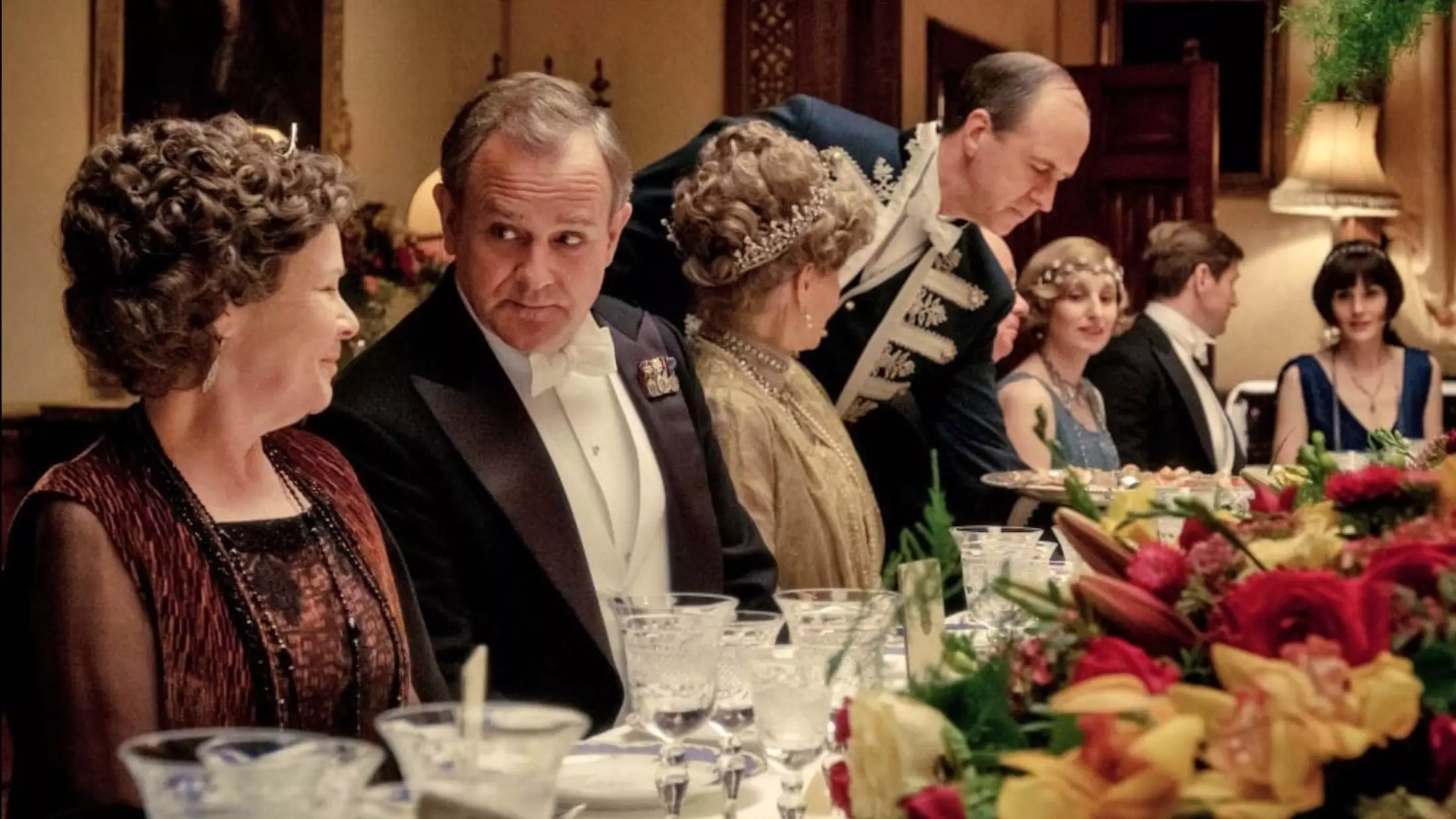 'Downton Abbey' ခရစ္စမတ်ဟင်းချက်စာအုပ်အသစ်ဖြင့် ပွဲလုပ်ပါ။